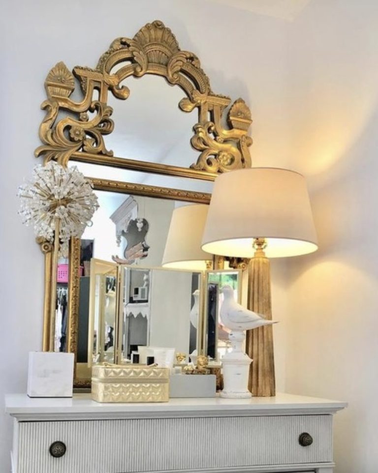 ART CHA 8906 FLUTED TABLE LAMP INCL SHADE – Hicken Lighting