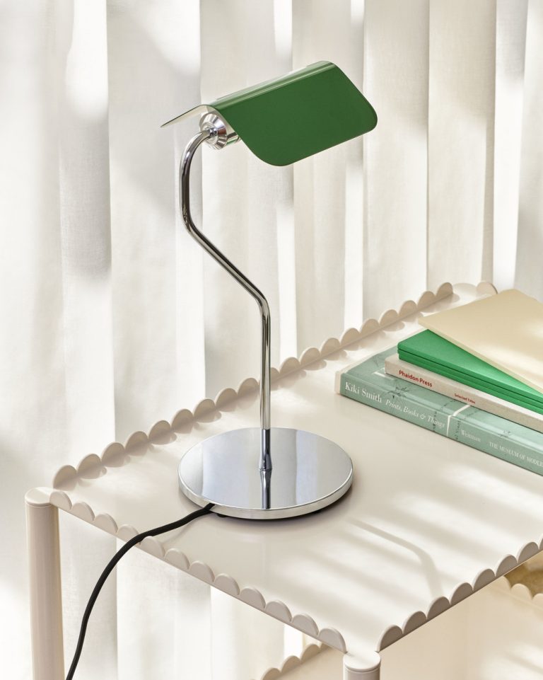 HY APEX TABLE LAMP – Hicken Lighting
