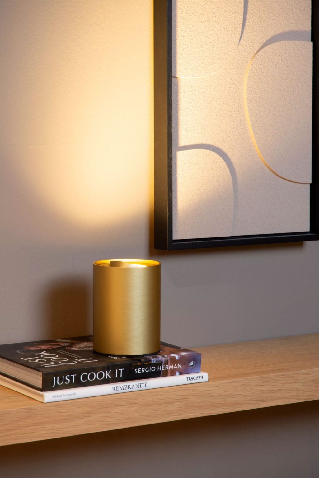 LU 22552-05 TUBE TABLE LAMP – Hicken Lighting