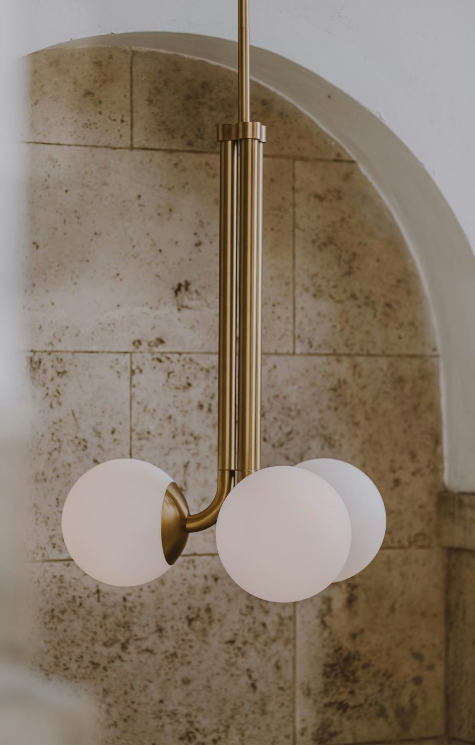 SCH B150 TUBULAR MD CEILING LIGHT – Hicken Lighting